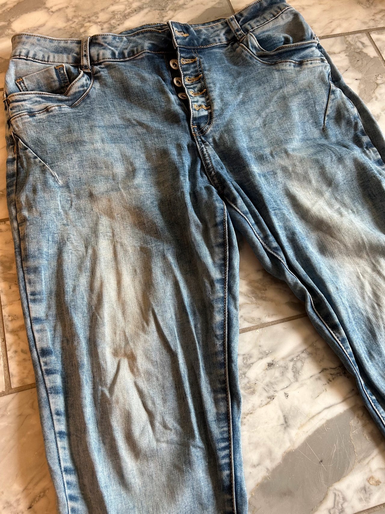 Toxic jeans | FINN-torget