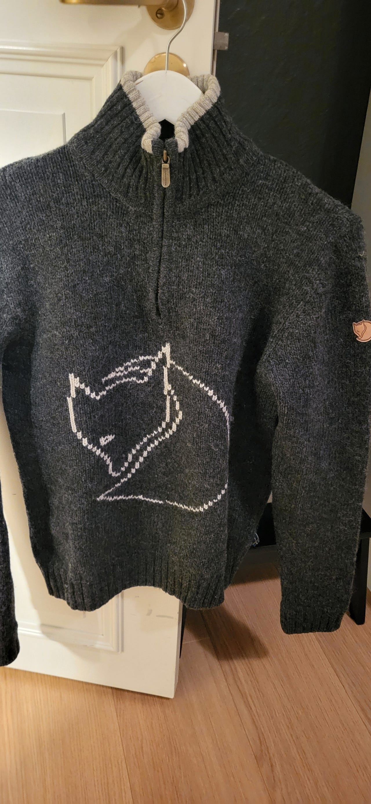 Fjellreven tykk ull genser | FINN-torget