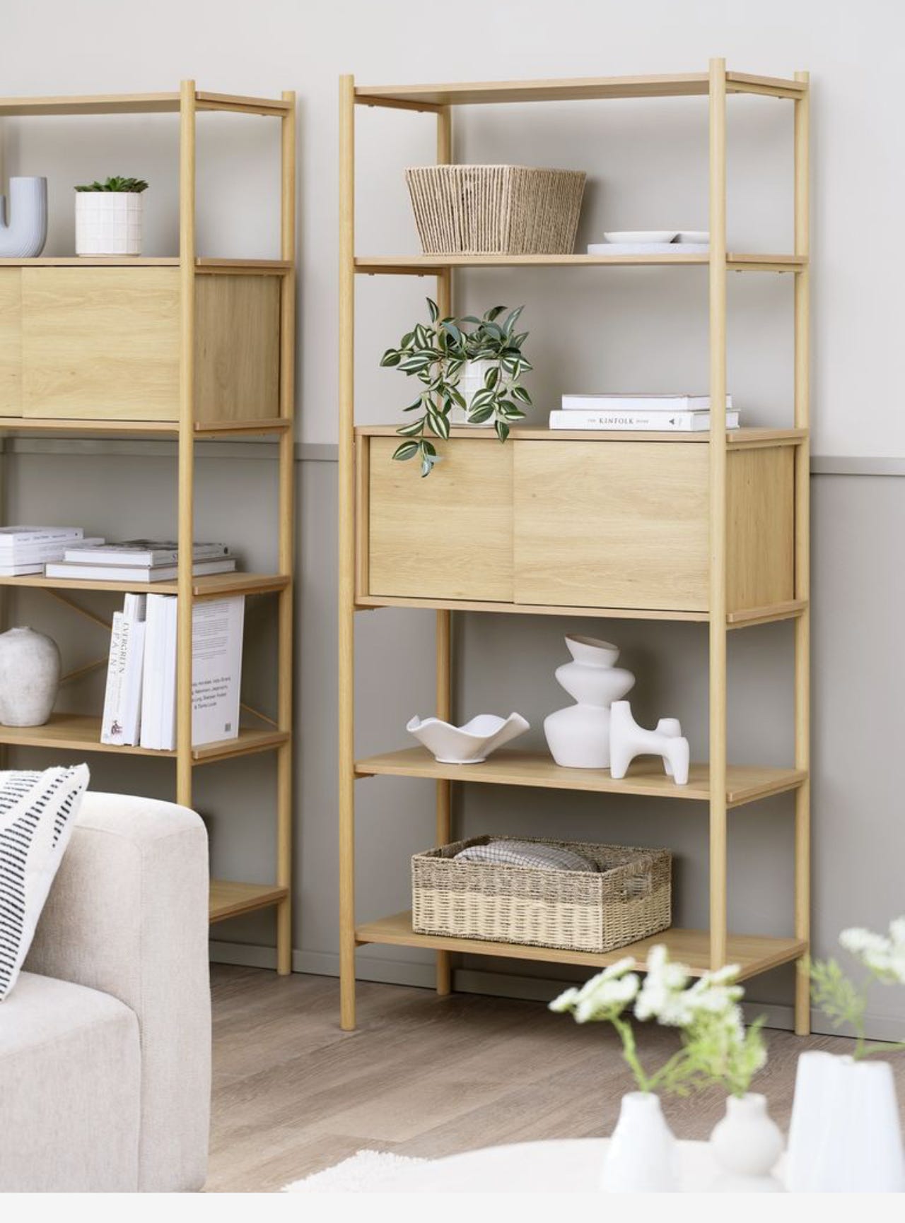 To nye eike reoler fra Lindbergs og Jysk selges | FINN-torget