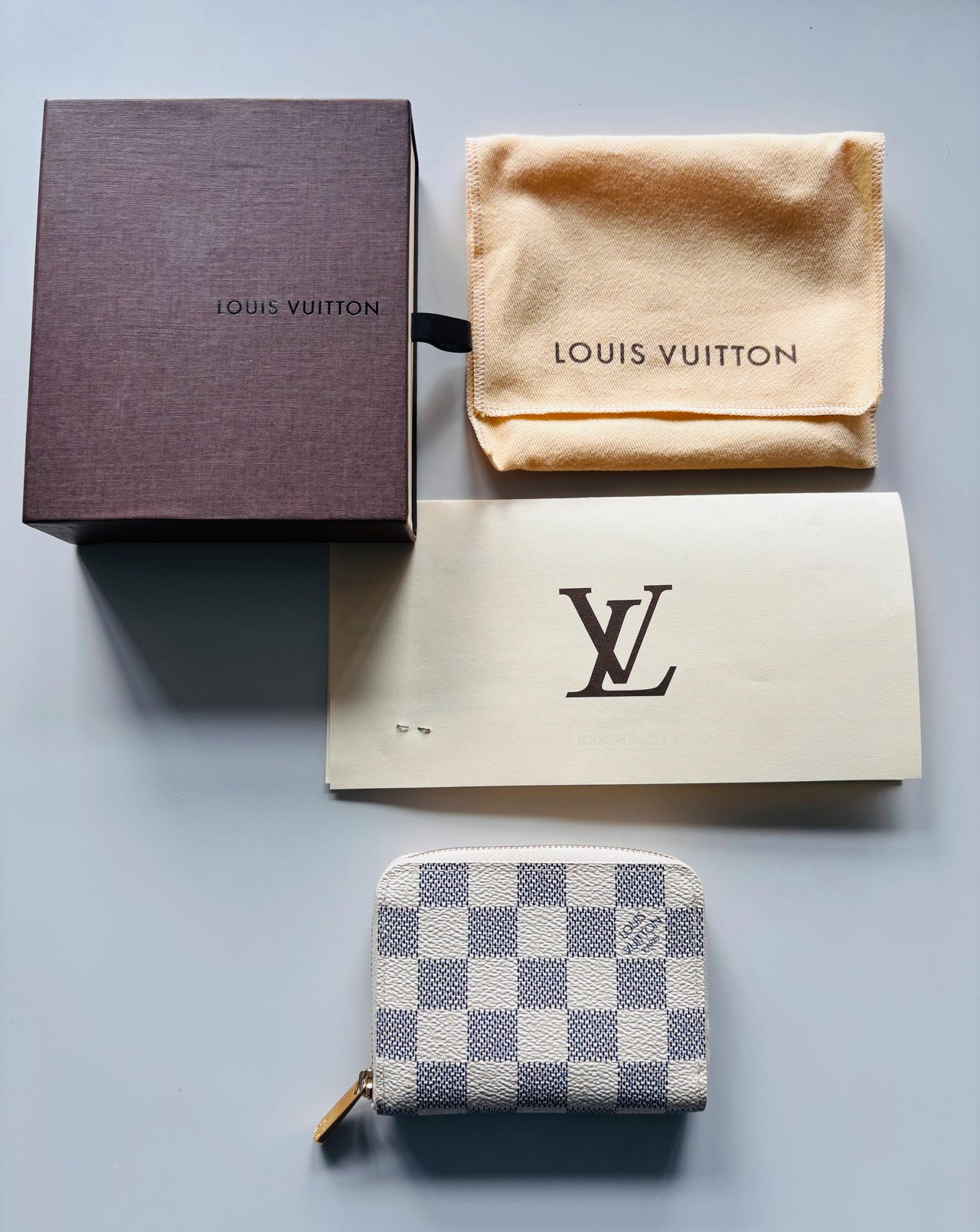 Louis Vuitton Damier Azur Zippy Coin Purse | FINN-torget