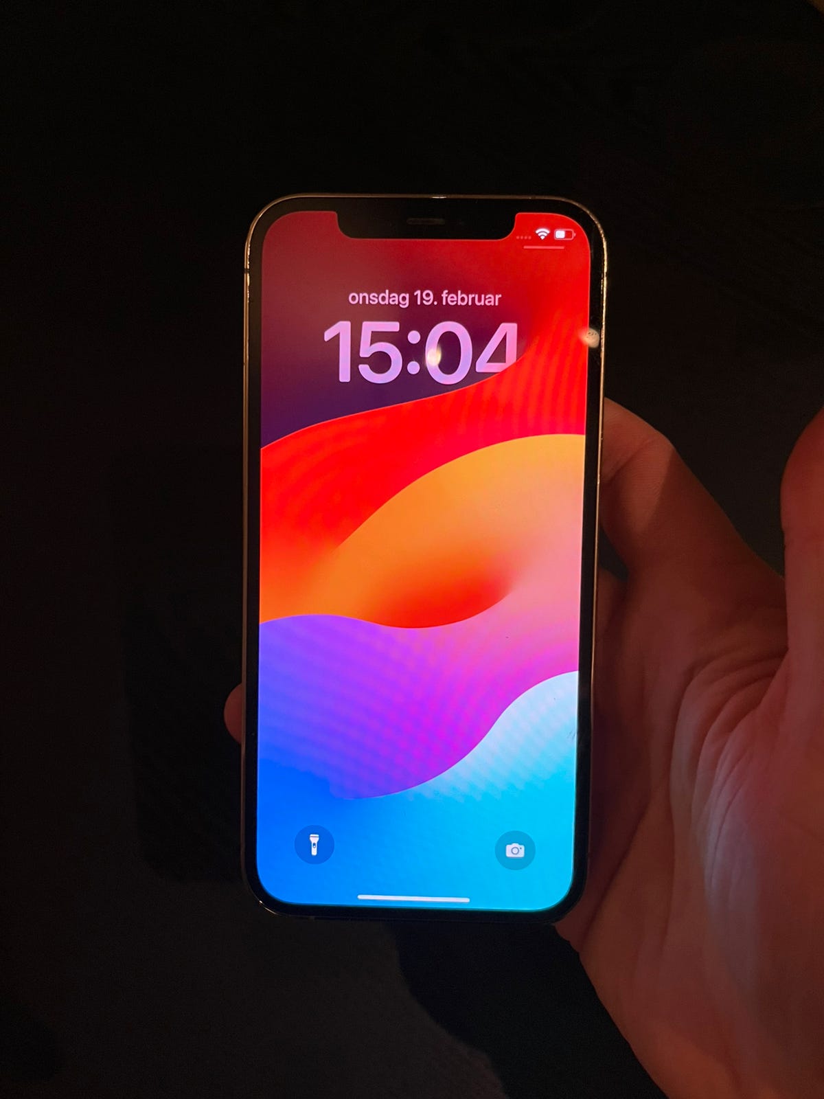 iPhone 12 Pro - Gull | FINN-torget