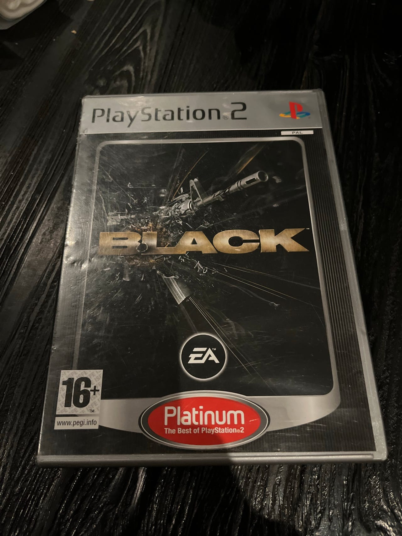 Black – PlayStation 2 (Platinum, PAL) | FINN-torget