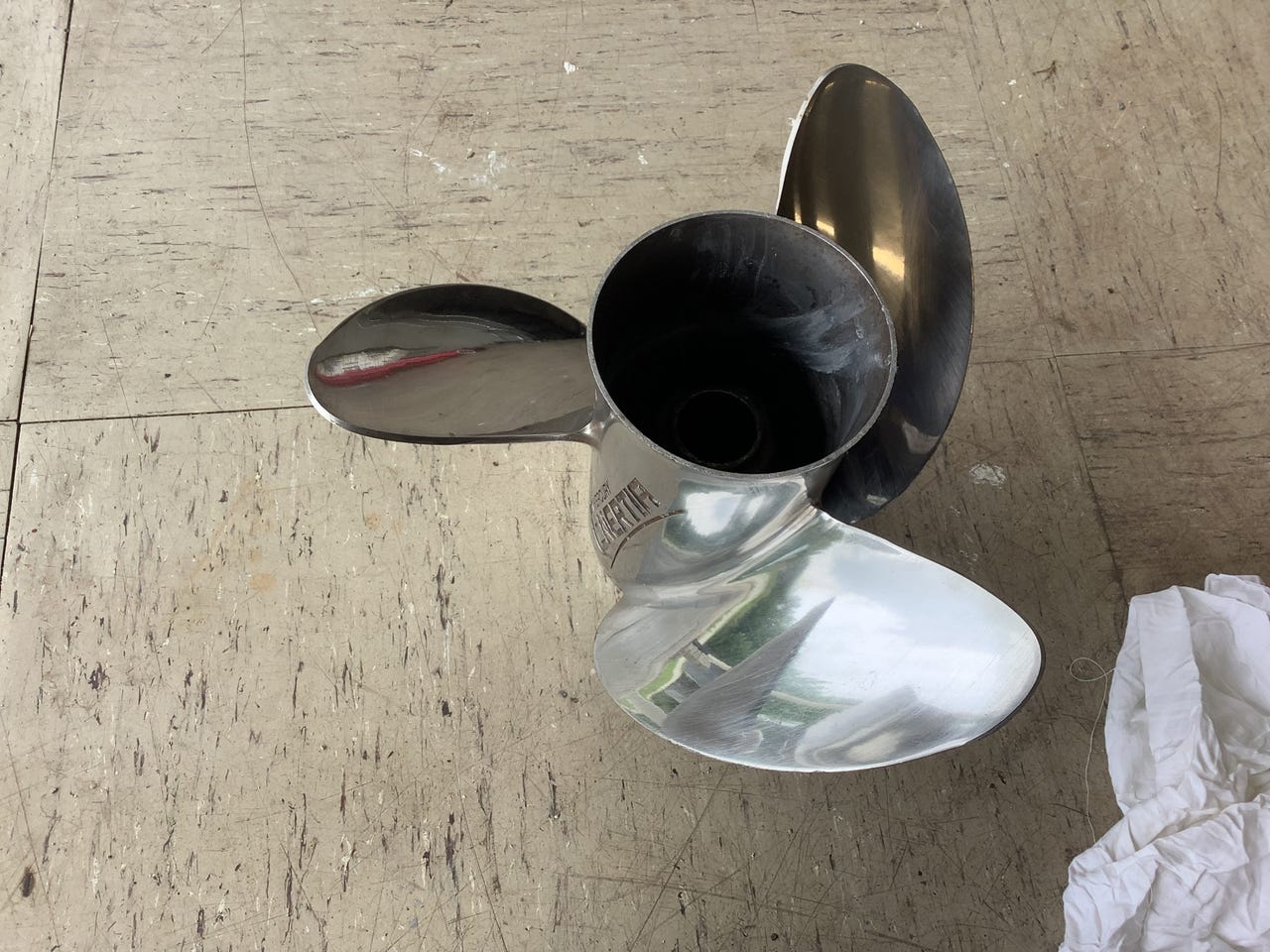 Mercruiser Bravo 1 propell | FINN-torget