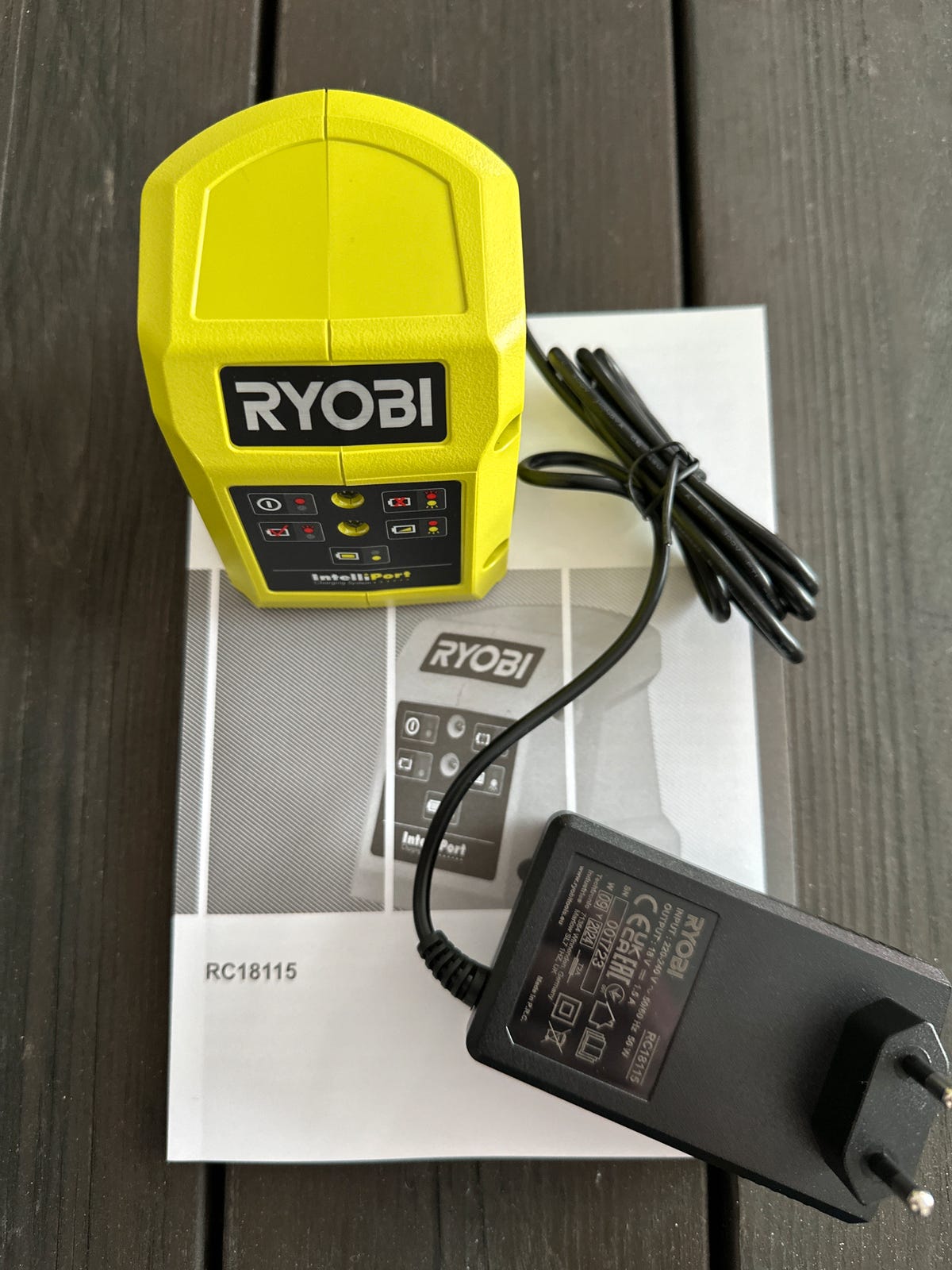 Ryobi RC18115 ONE+ Akku Batterilader 1,5A 18V - NY | FINN-torget