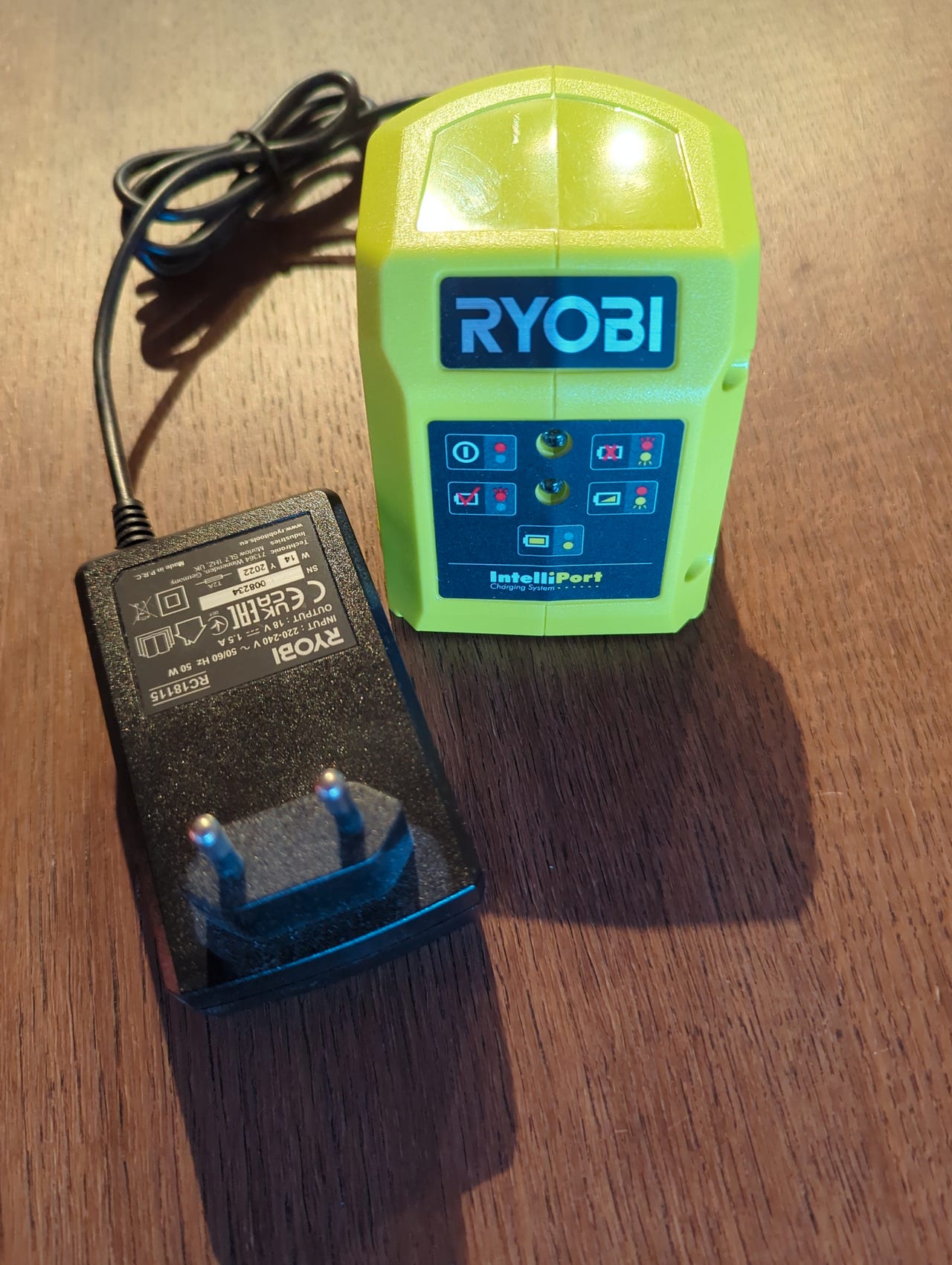 Ryobi lader RC18115 | FINN-torget