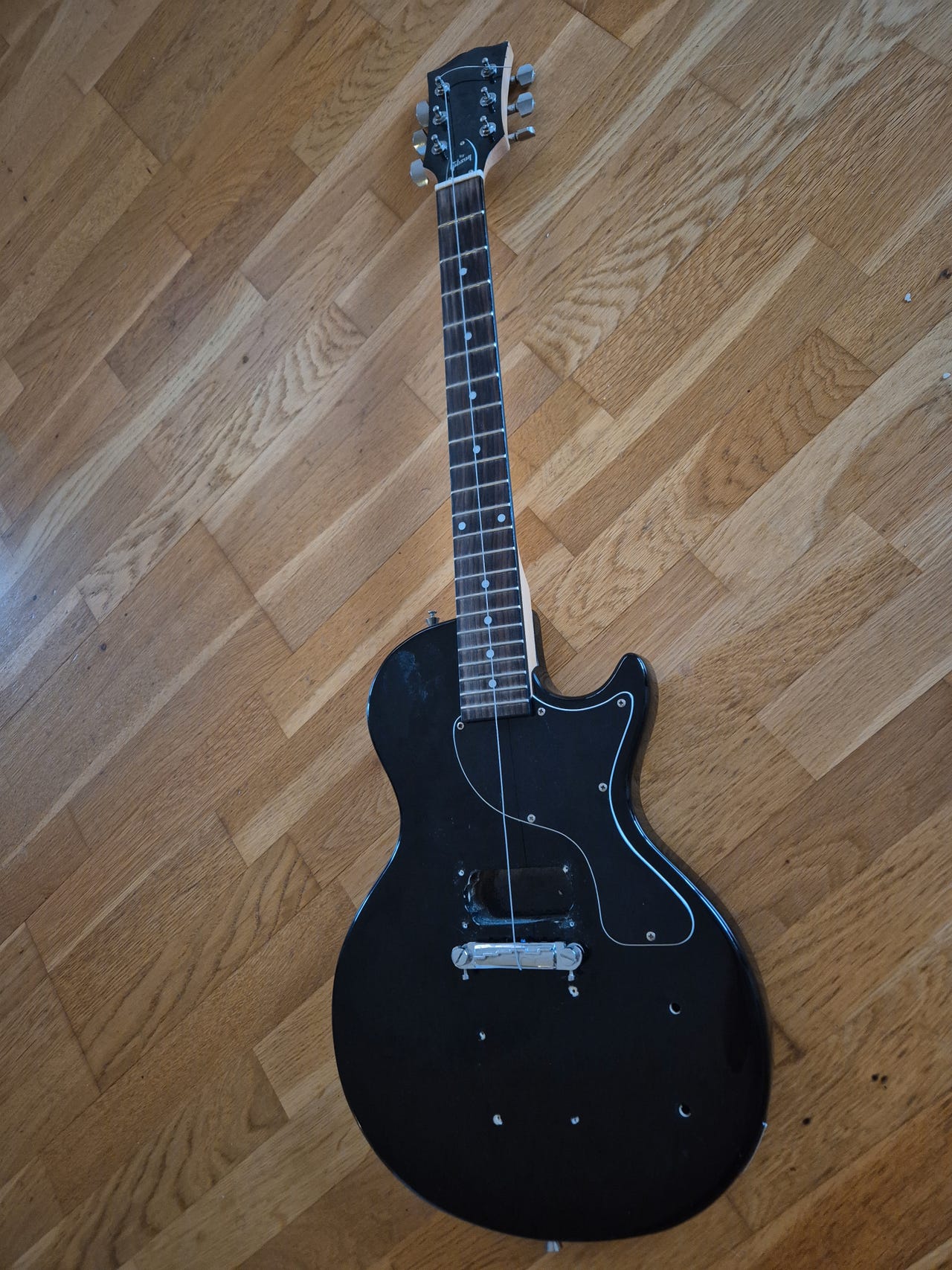 Billig Les Paul med store behov | FINN-torget