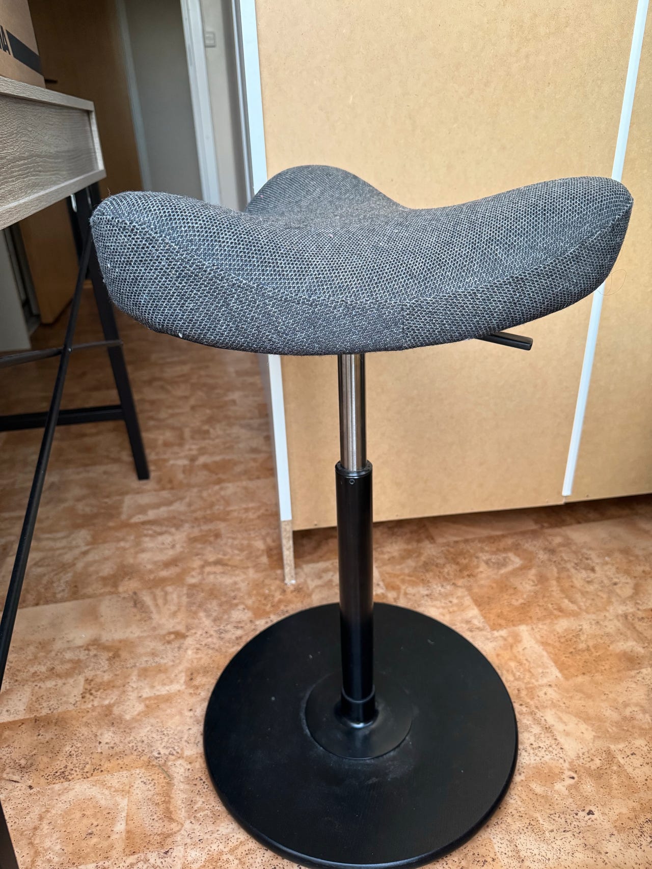 ergonomisk stol uten rygg | FINN-torget