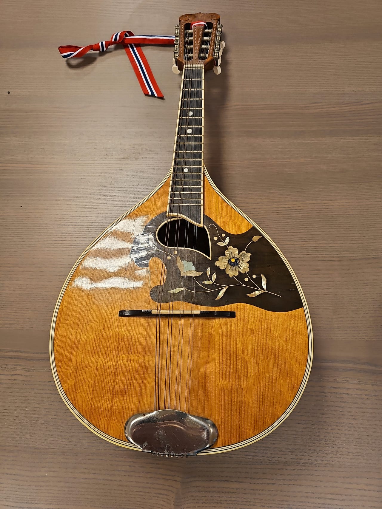 Mandolin | FINN-torget