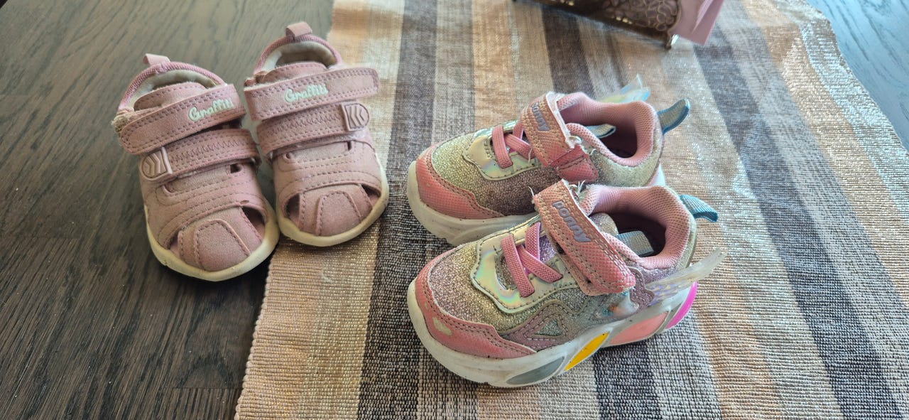 Blinke sko og sandaler. Str 20 | FINN-torget