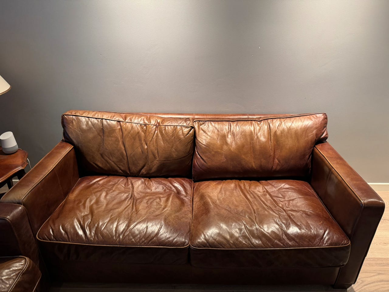 Skinnsofa x2 fra Slettvoll | FINN-torget