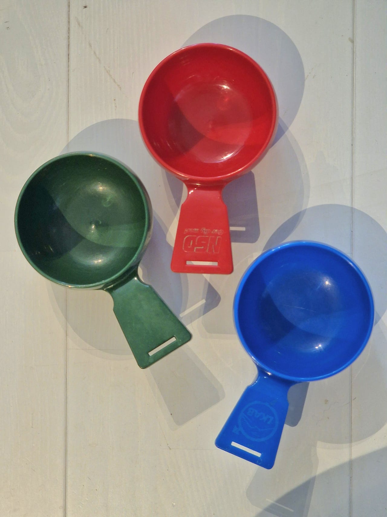 Tre stk plast tur krus | FINN-torget