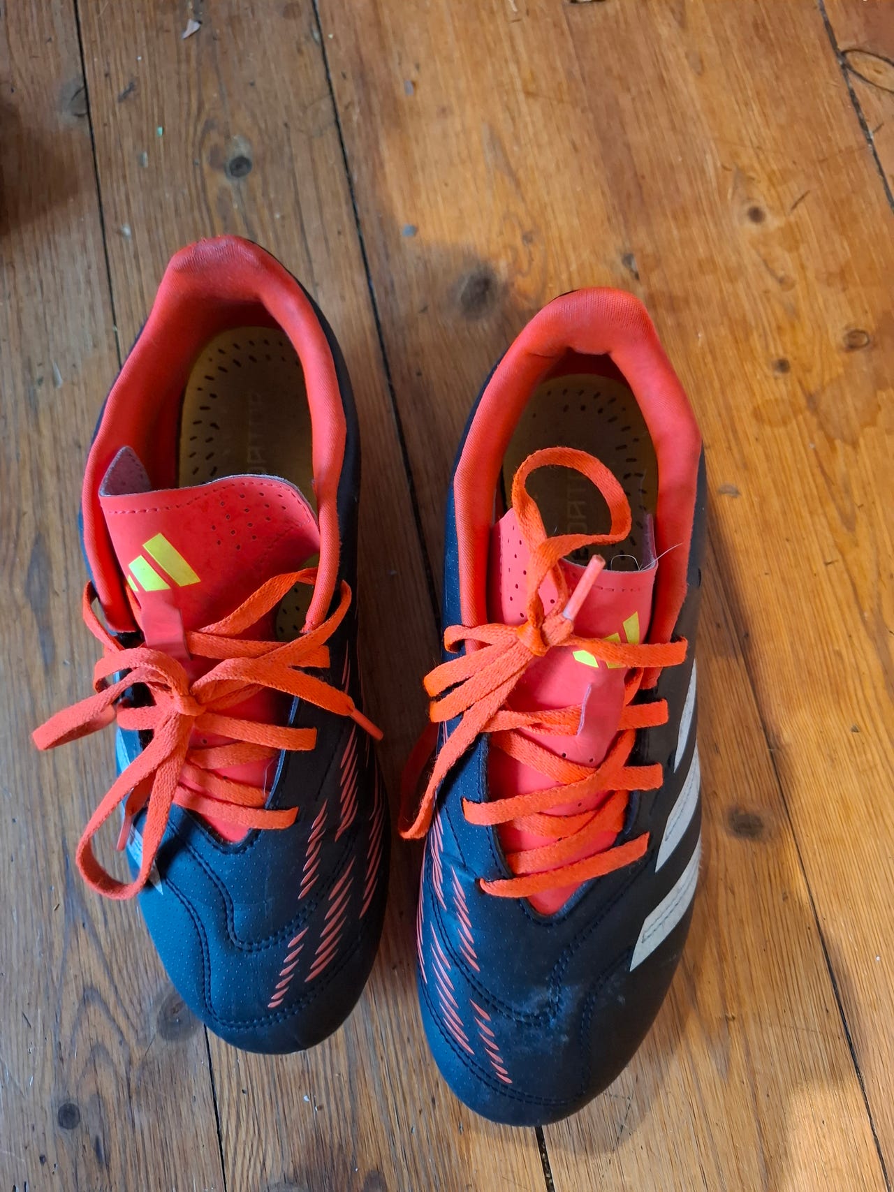 Fotballsko str.40 | FINN-torget