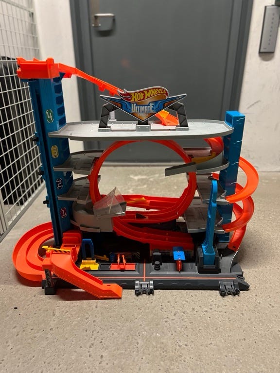 Hot Wheels Ultimate Garage Shark Attack | FINN-torget
