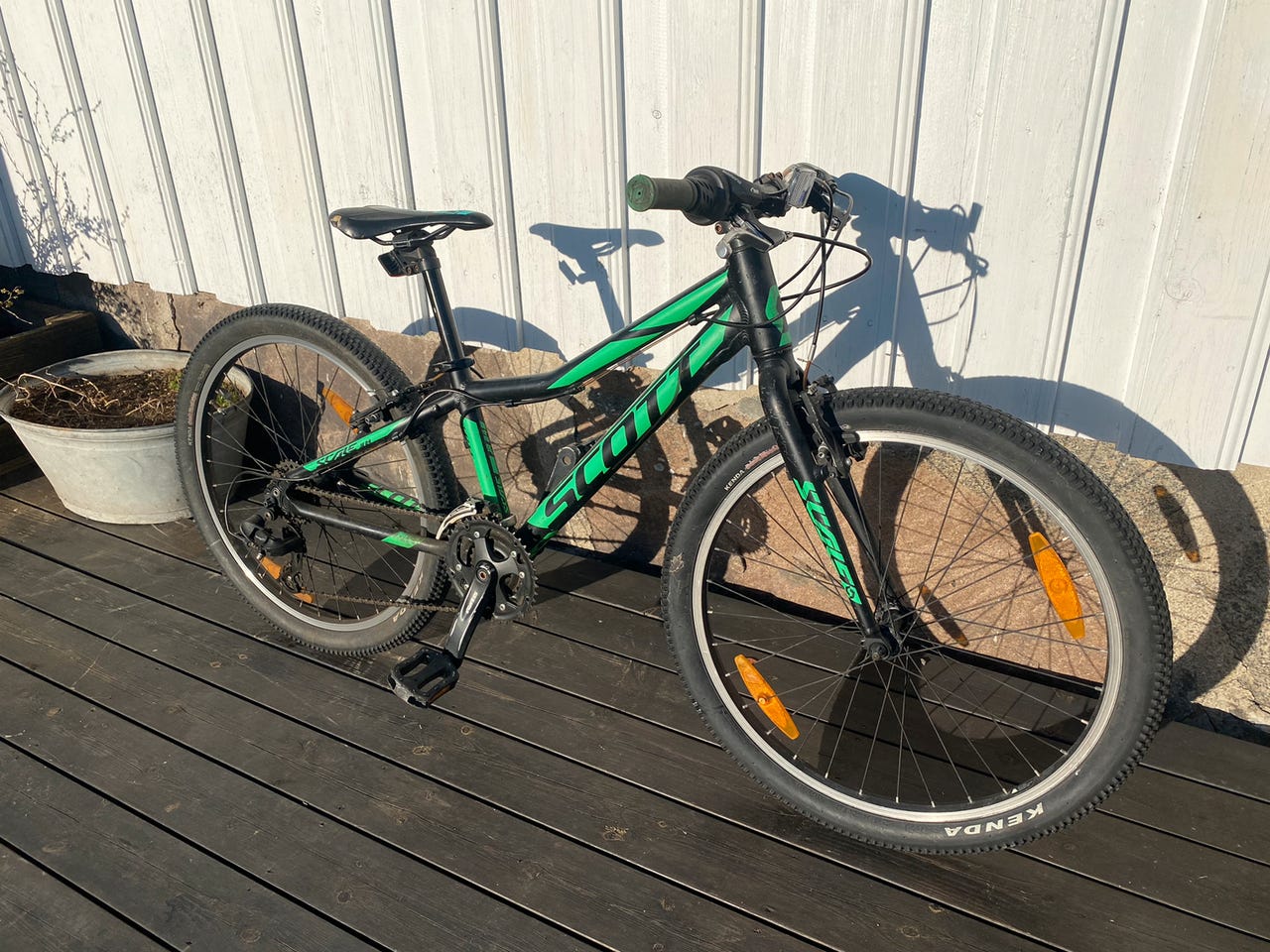 Scott Scale Jr 24 m/ breie dekk | FINN-torget