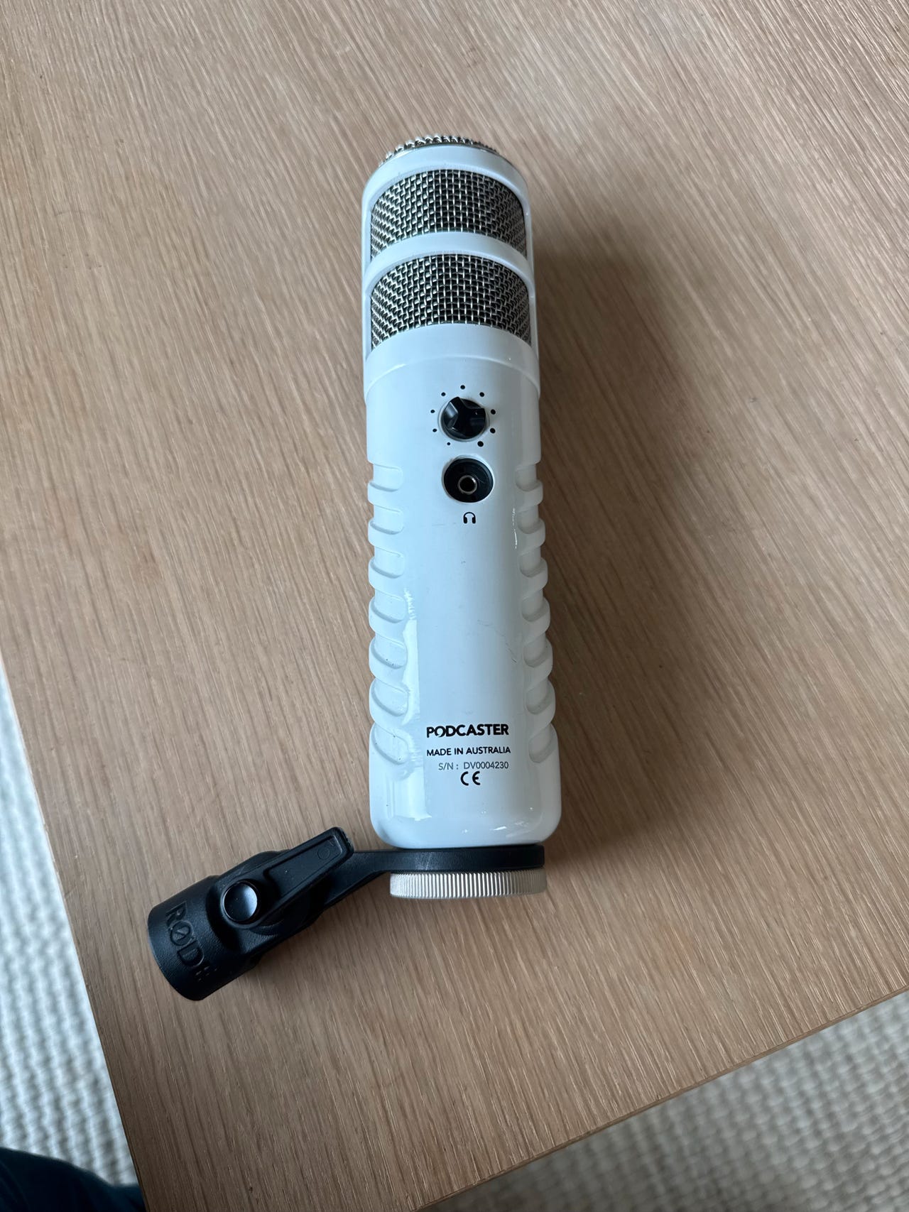 Røde podcaster | FINN-torget