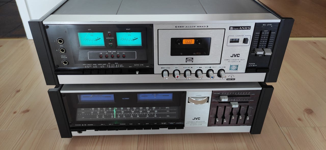 JVC JR-S200L Mk II receiver + JVC KD-S200 Mk II kassettspiller | FINN ...