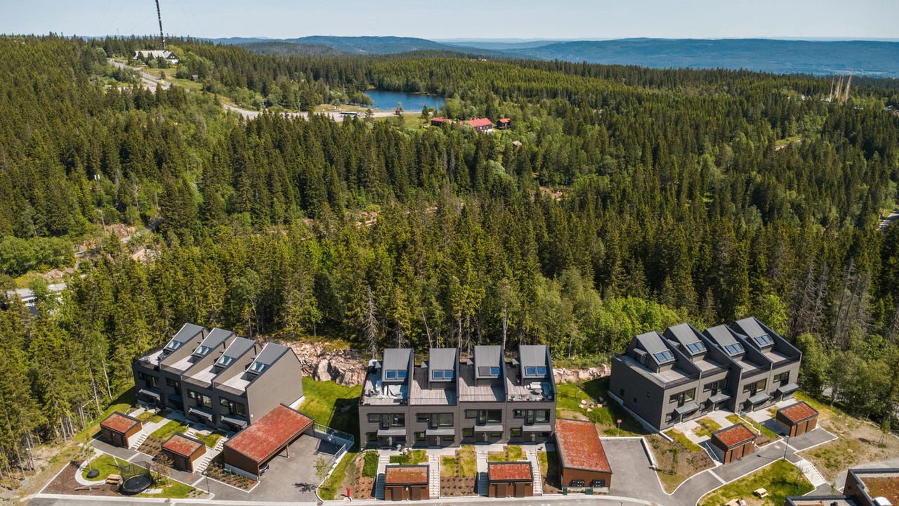 Voksenkollen - Vitigrend - Nye, lekre familievennlige rekkehus og en ...