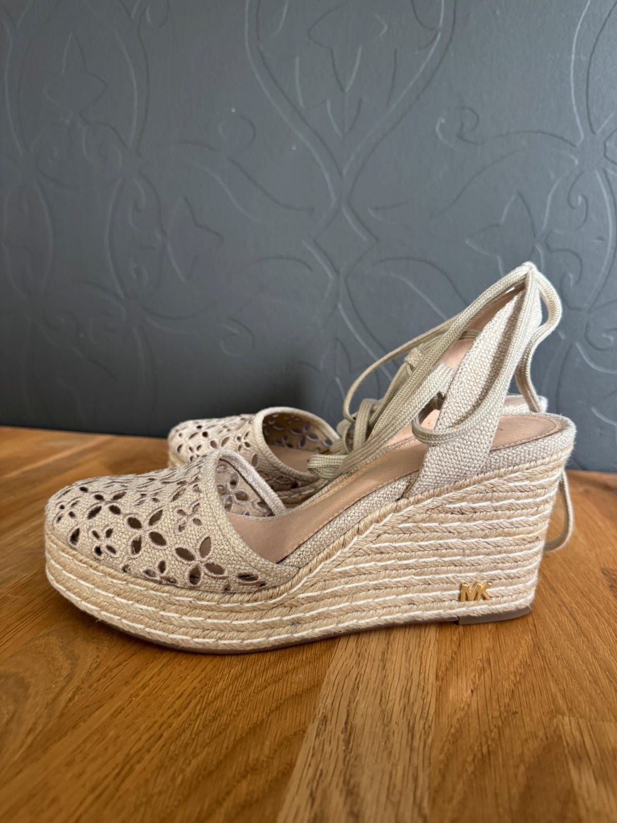 Michael Kors Sandaler/wedges str 39 | FINN-torget