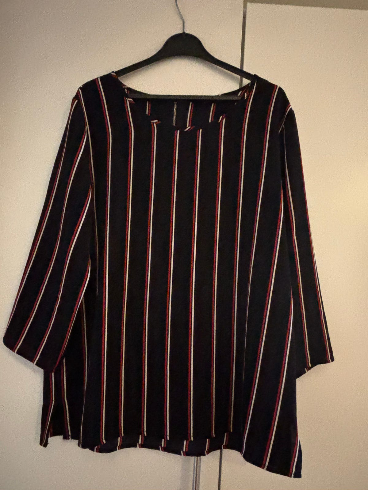 Stripete bluse | FINN-torget