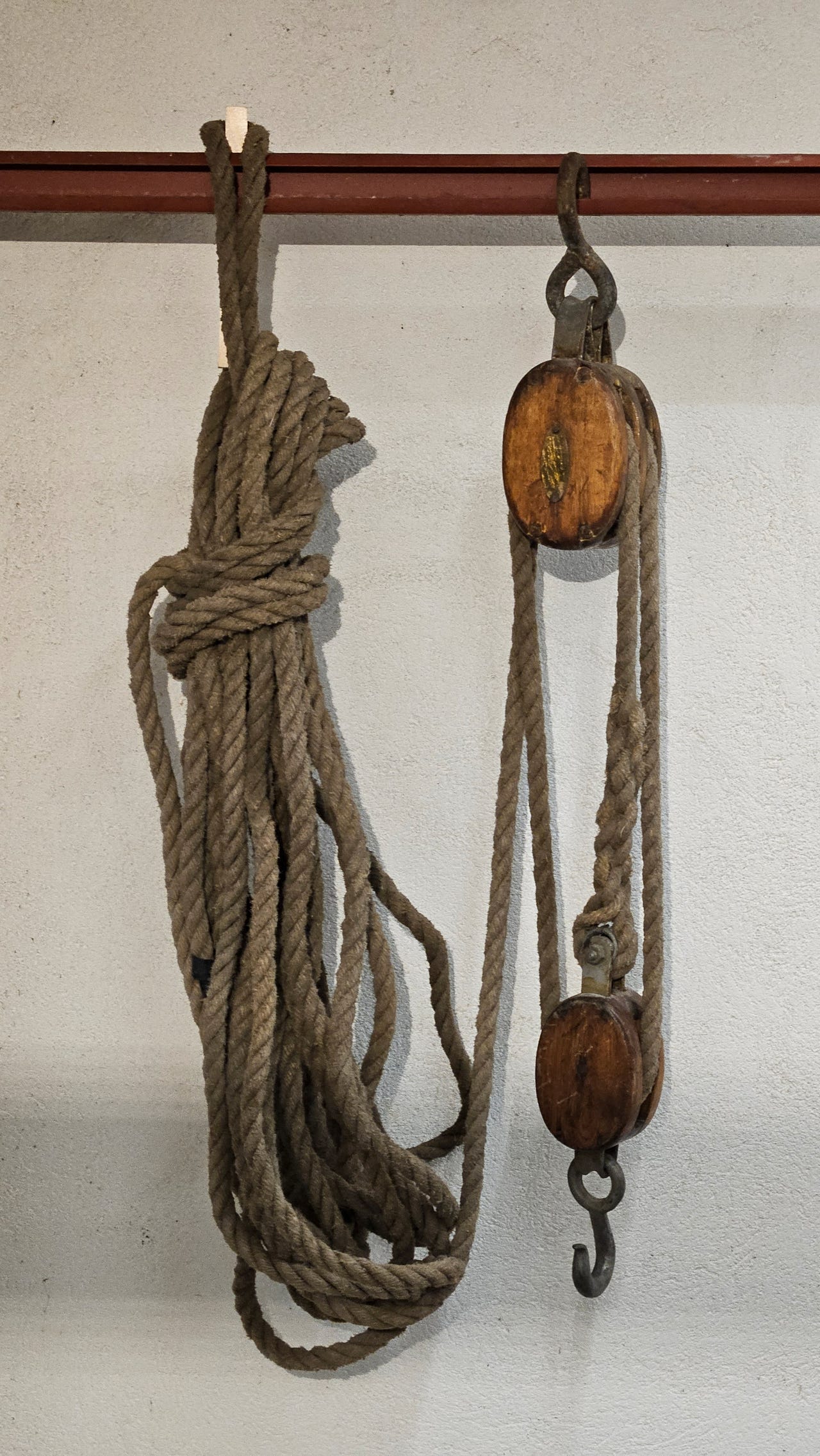 TALJE - komplett med to blokker og tau | FINN-torget