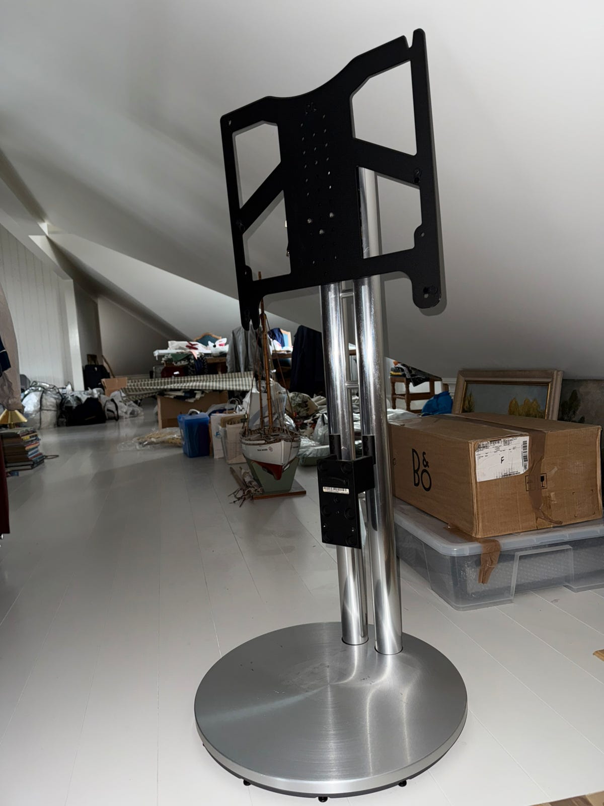 Bang & Olufsen 7 floor stand STB Brackets Vesa feste | FINN-torget