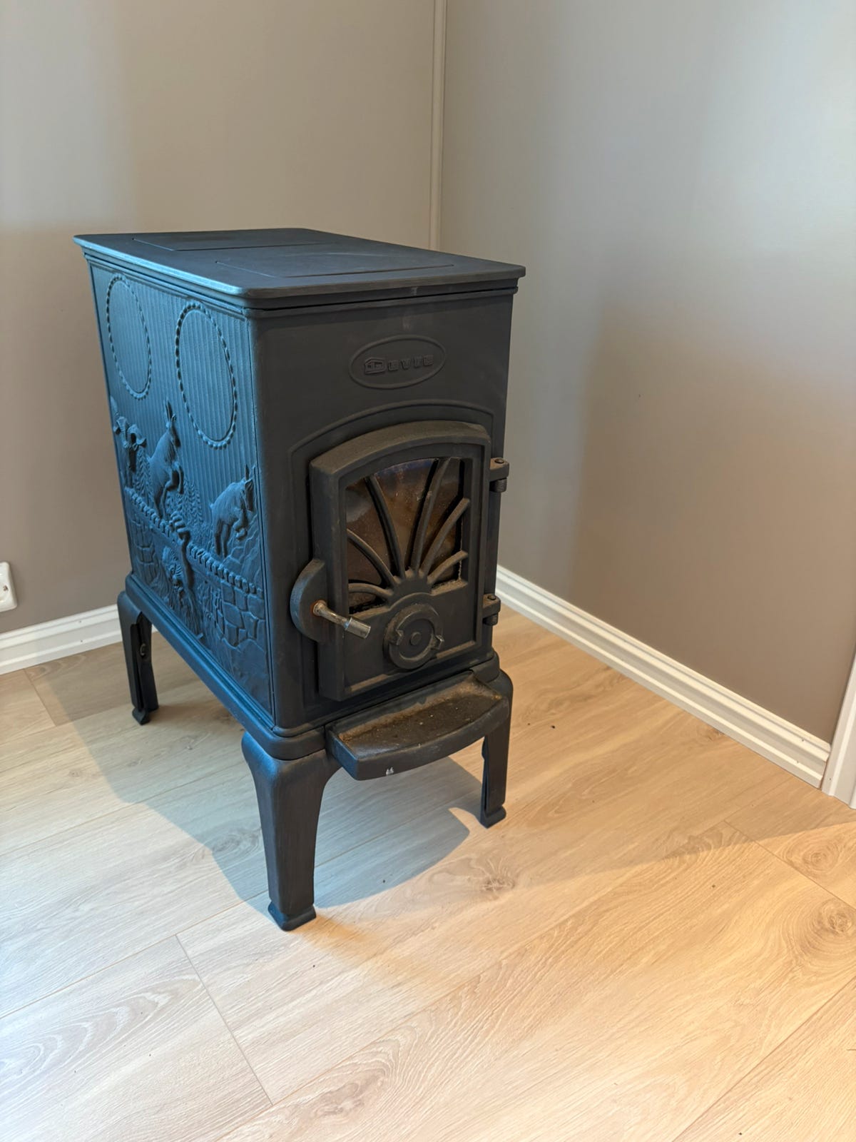 Dovre vedovn | FINN-torget