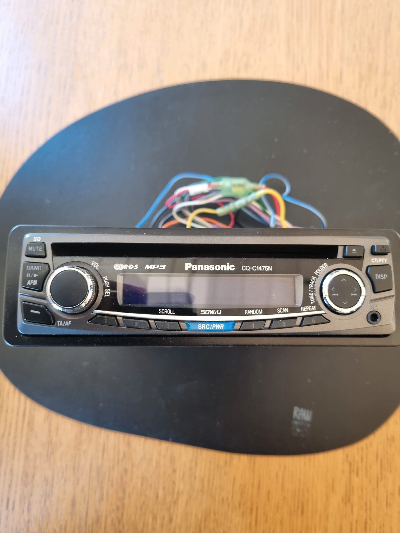 Bilstereo med høyttalere. | FINN-torget