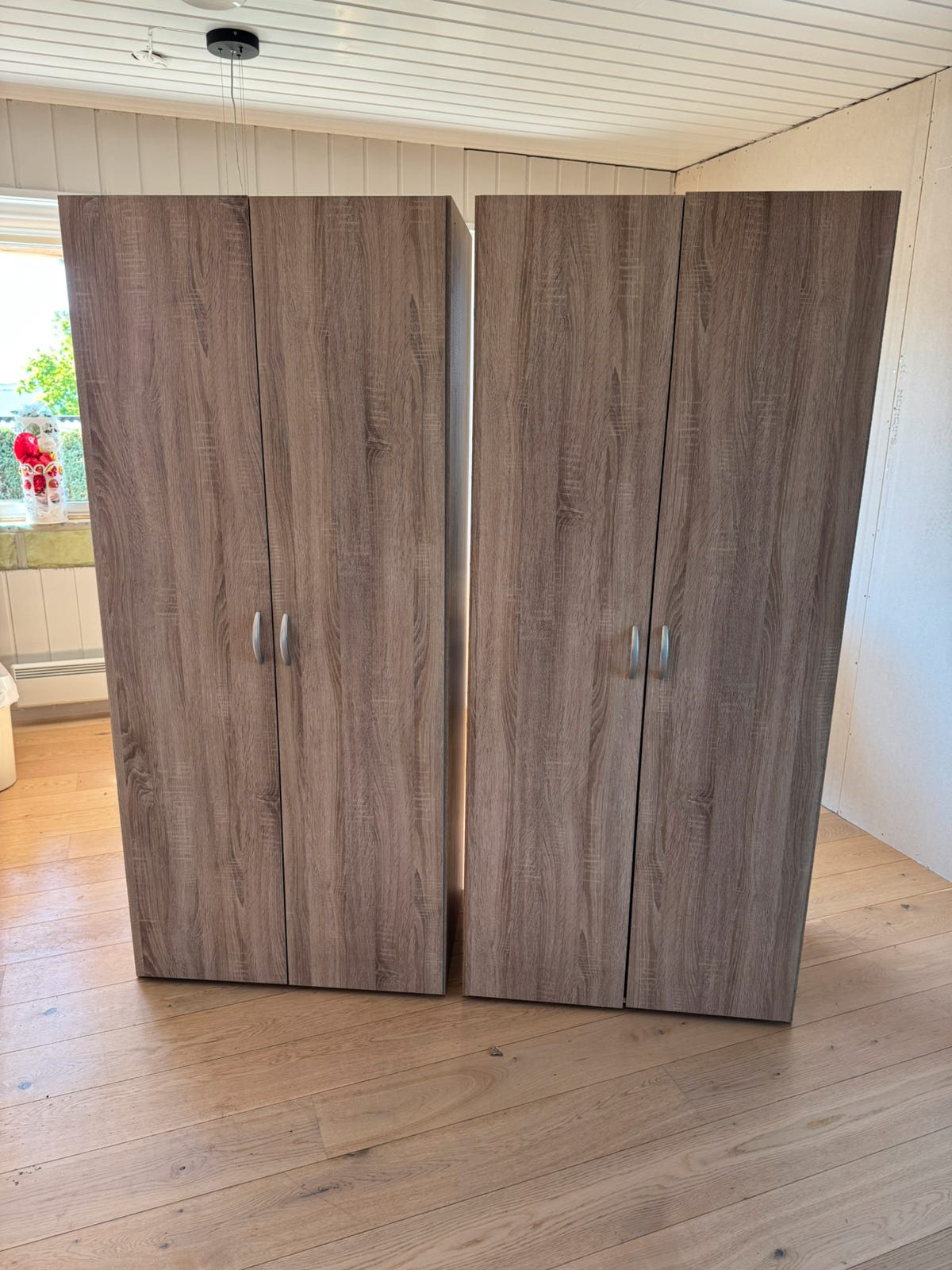 RESERVERT- Klesskap / Garderobeskap x 2 | FINN-torget