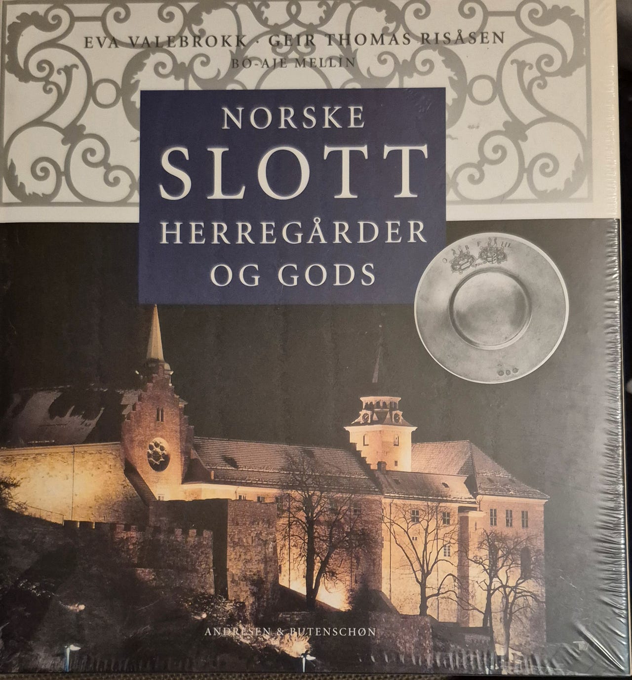 Norske slott herregårder og gods, Vallebrokk og Risåsen | FINN-torget