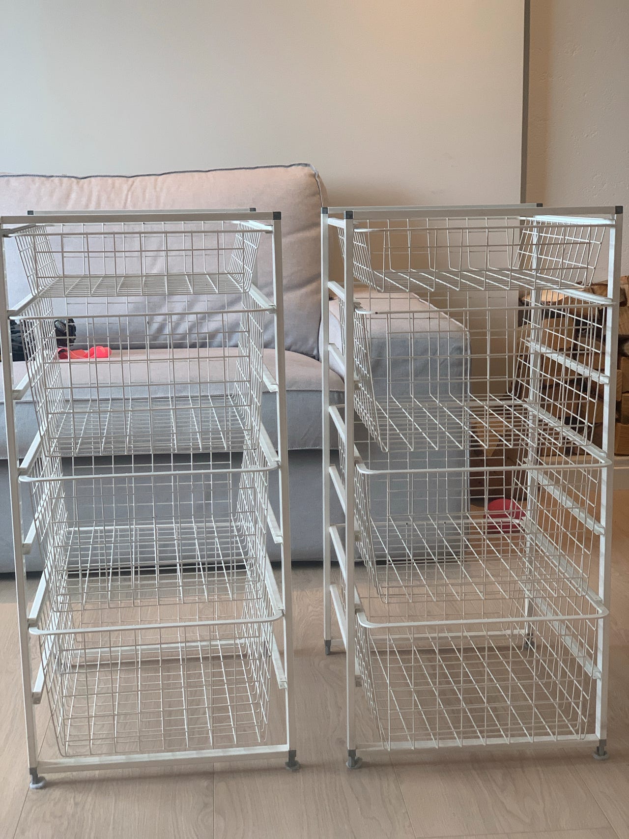 Kurv-stativ med fire kurver. Har to stykk. Pris er for en | FINN-torget