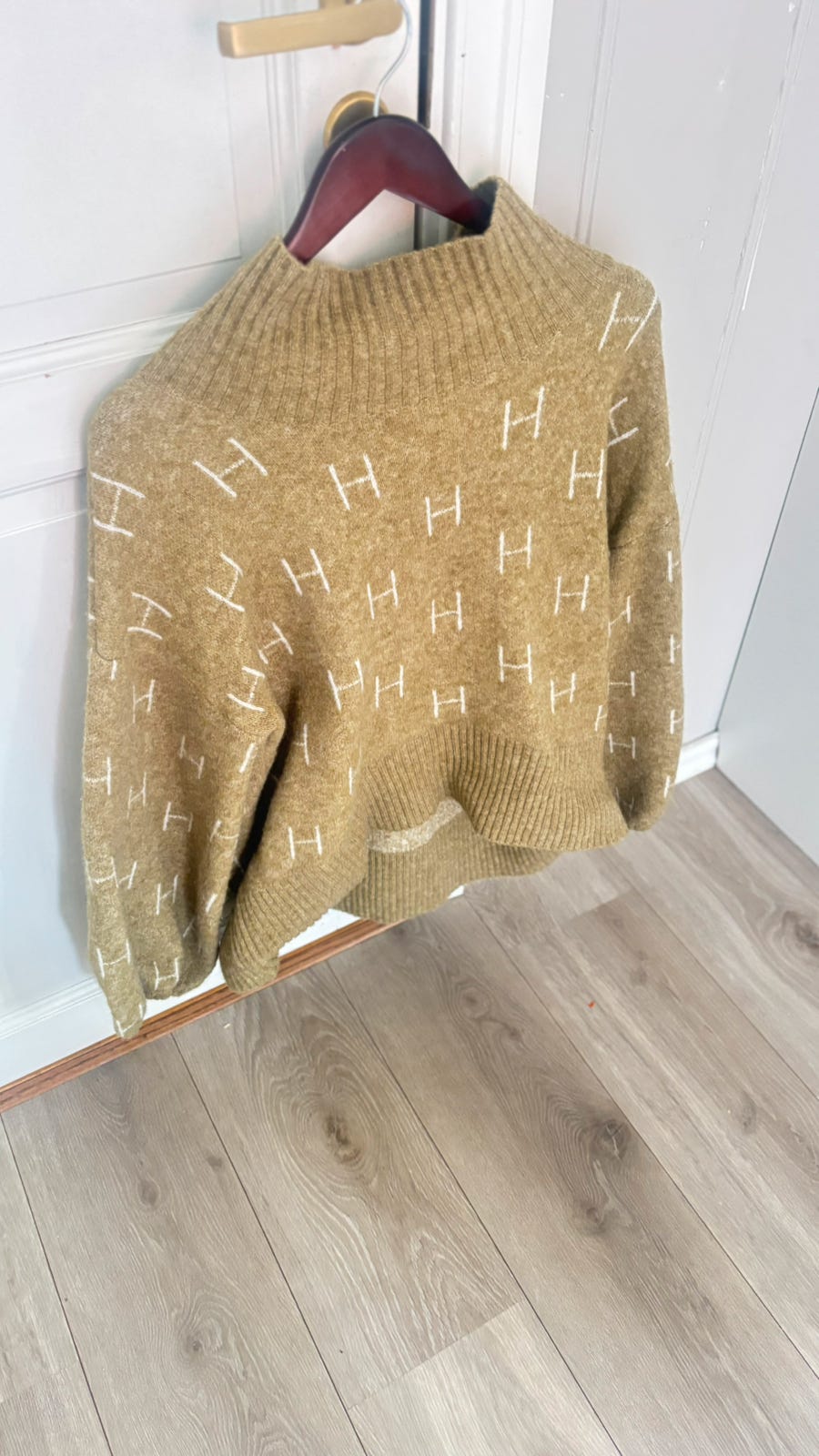 Hest genser S | FINN-torget