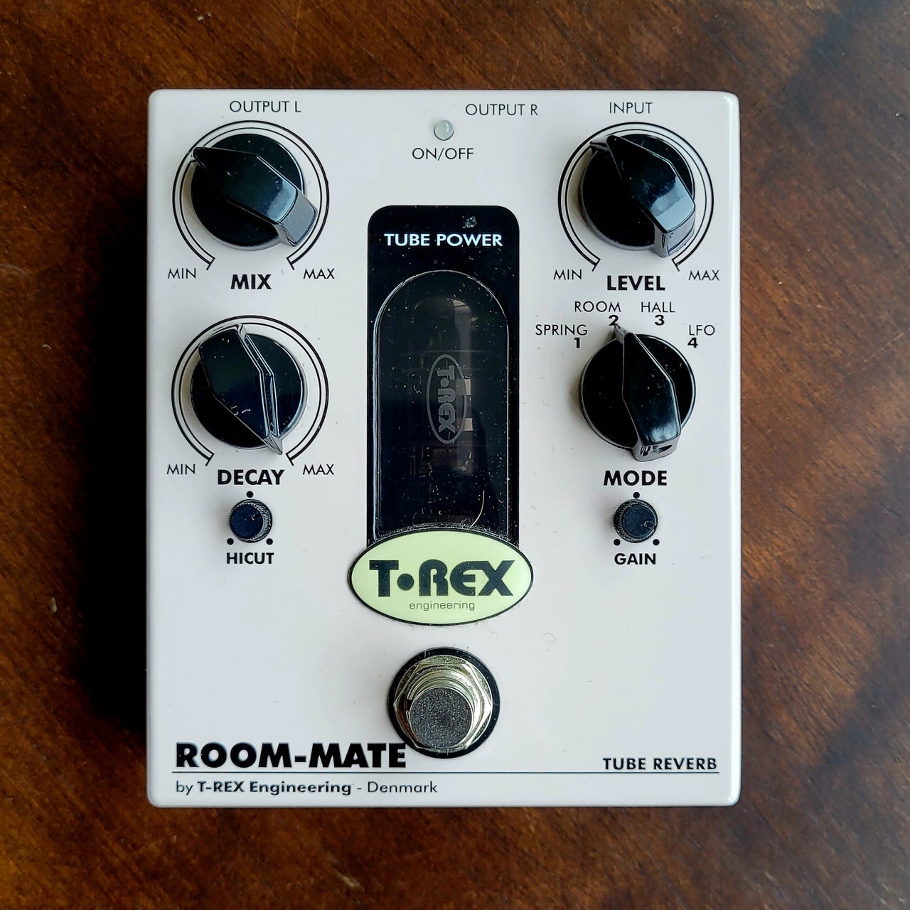 T-Rex Room-Mate v2 | FINN-torget