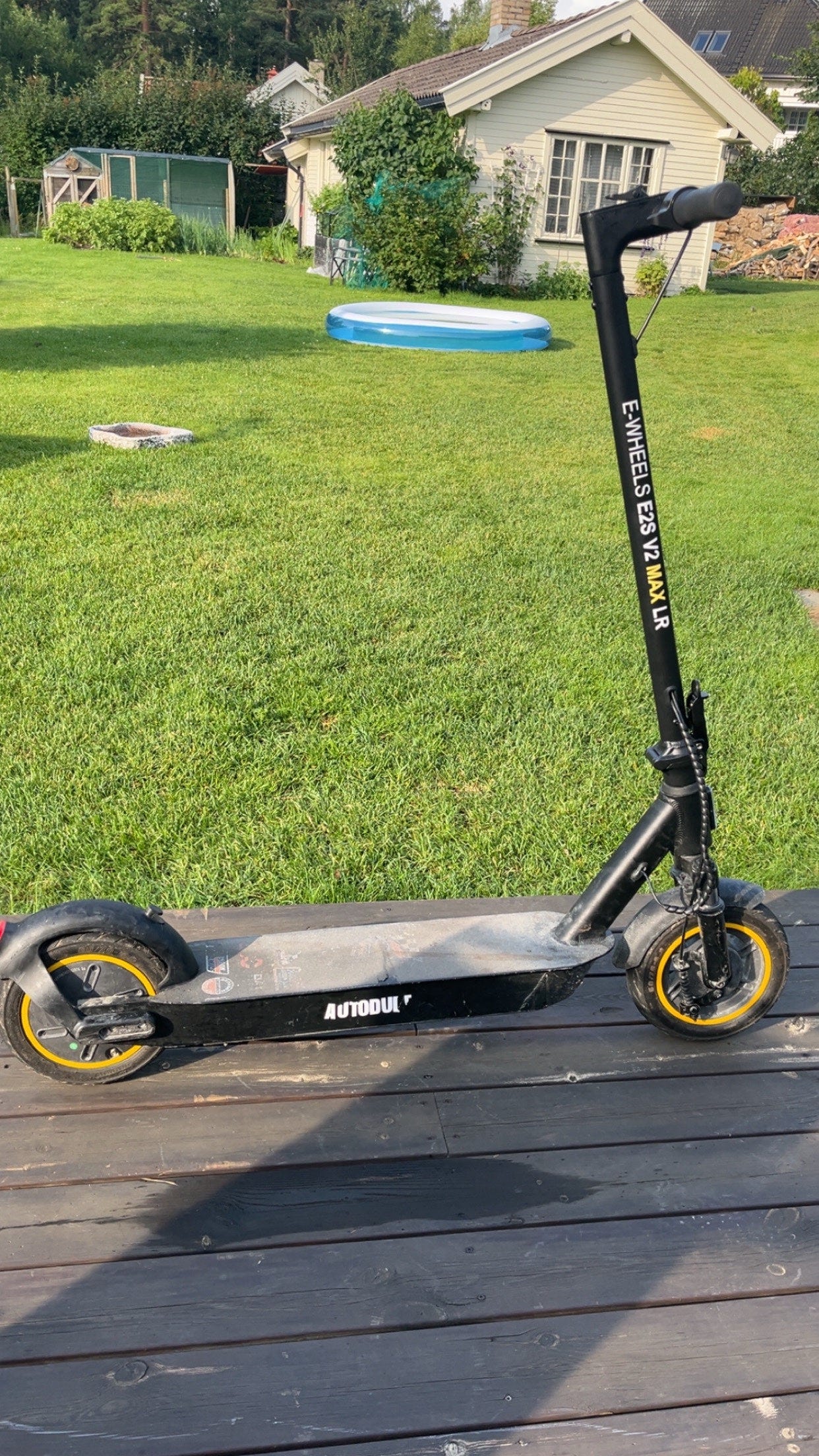 E-Wheels e2s v2 max lr 2025 | FINN-torget