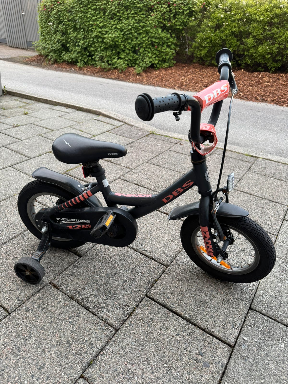 DBS Intruder 12’’ barnesykkel | FINN-torget