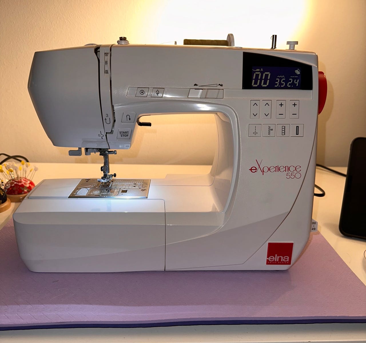Elna eXperience 550 + forlengelsesbord | FINN-torget