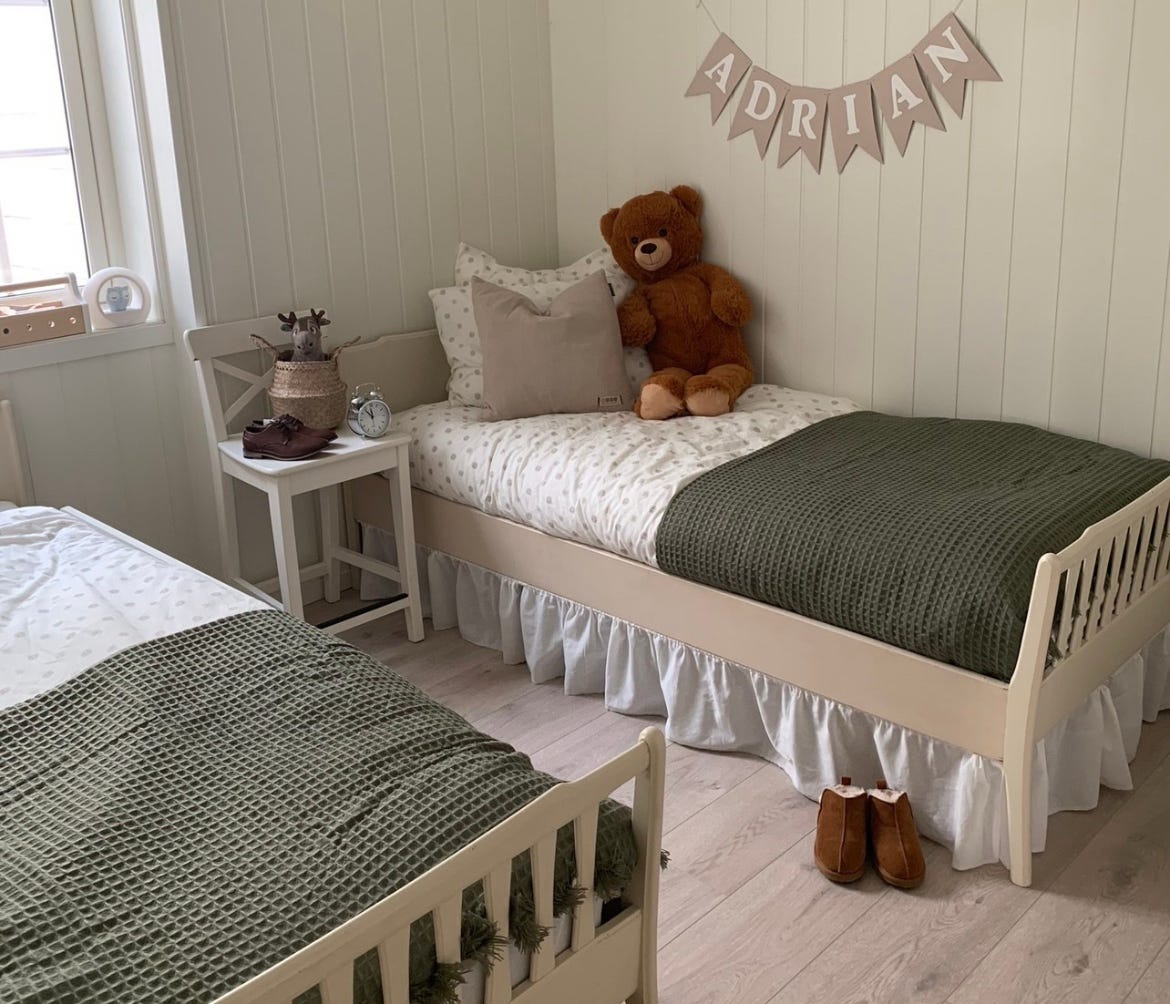 Nydelig barneseng 90x200 | FINN-torget