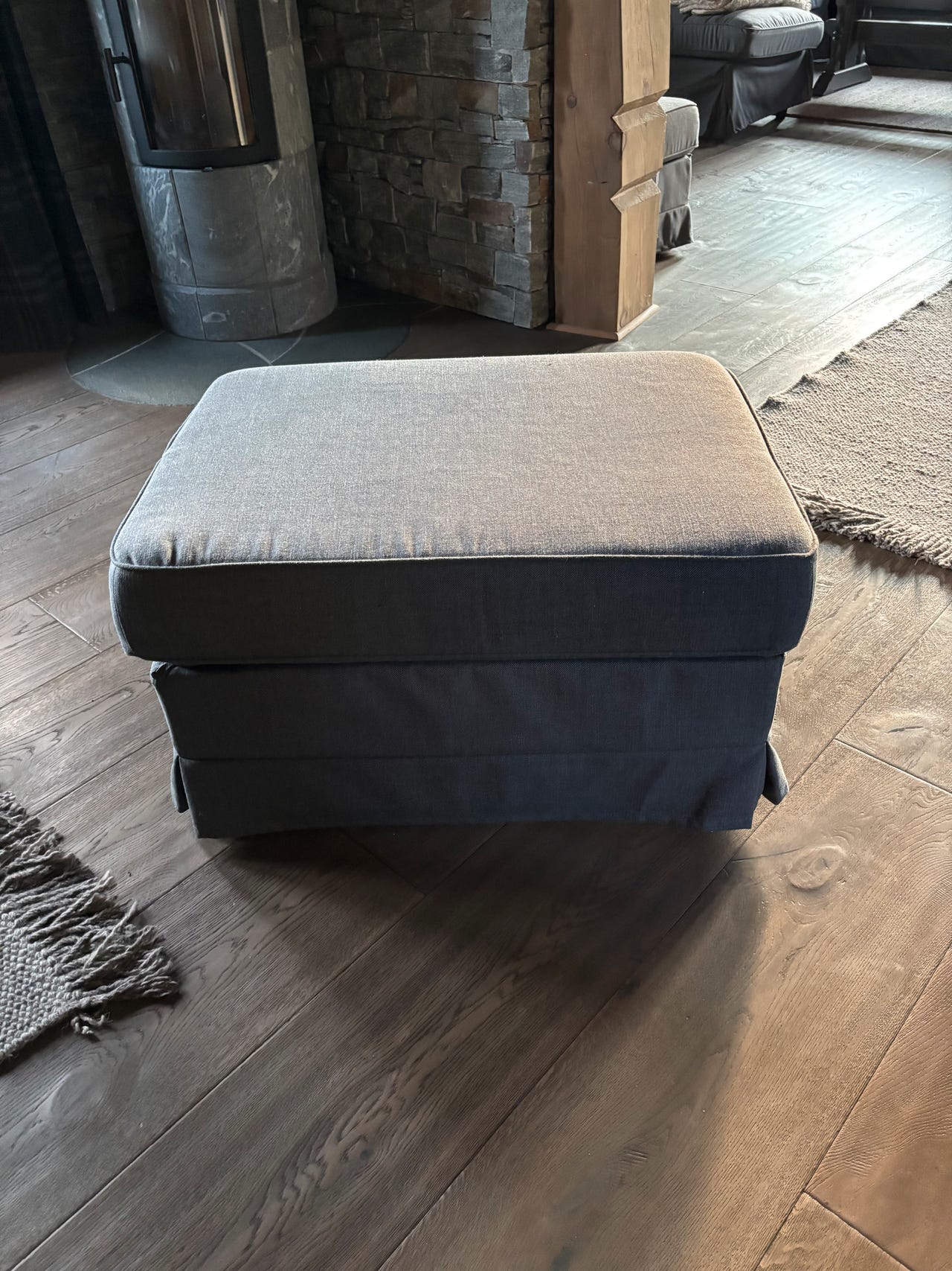 Ektorp puff og stol | FINN-torget