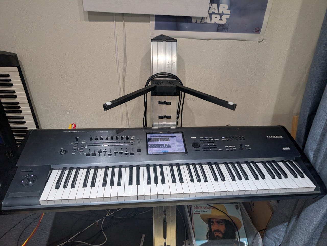 Korg Kronos Synthesizer 73 Tangenter Sort | FINN-torget