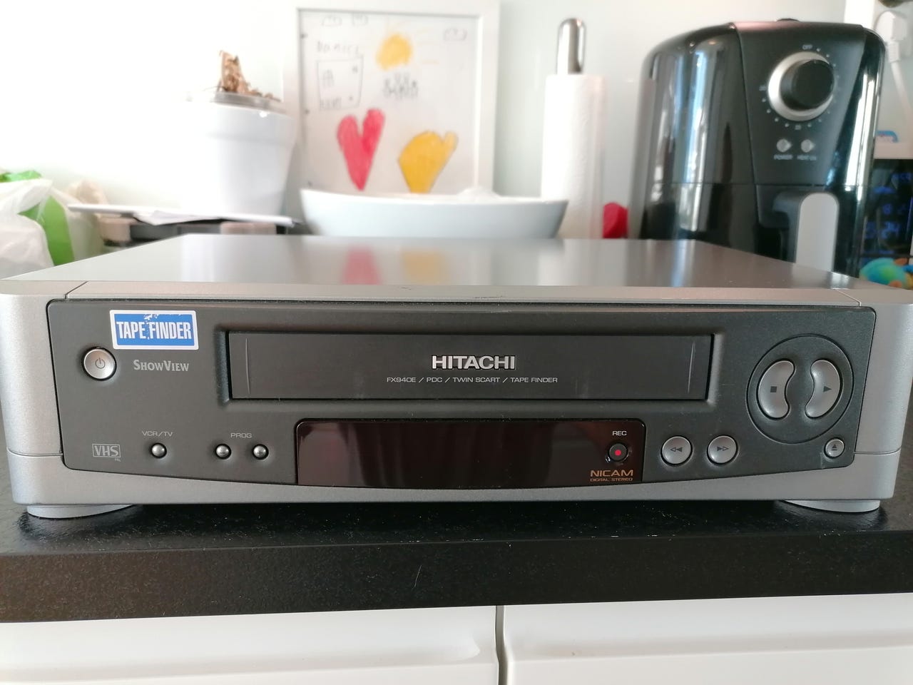 Hitachi vhs videospiller, lite brukt | FINN-torget