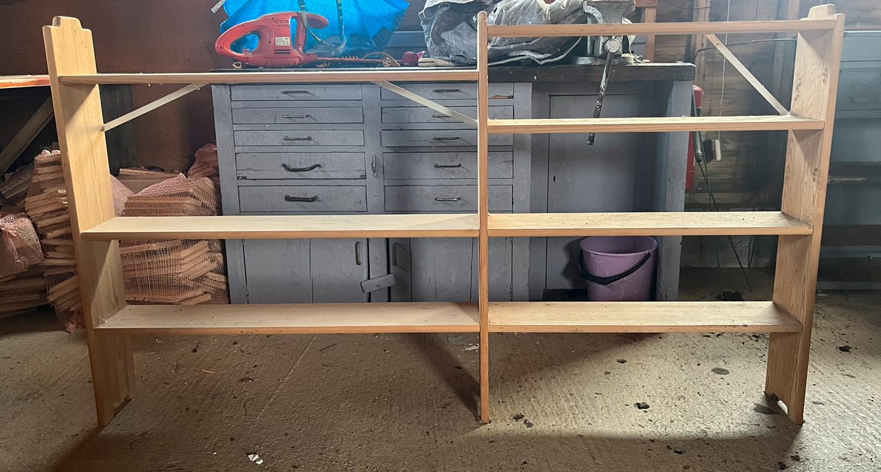 Eldre bbb reol til salgs | FINN-torget