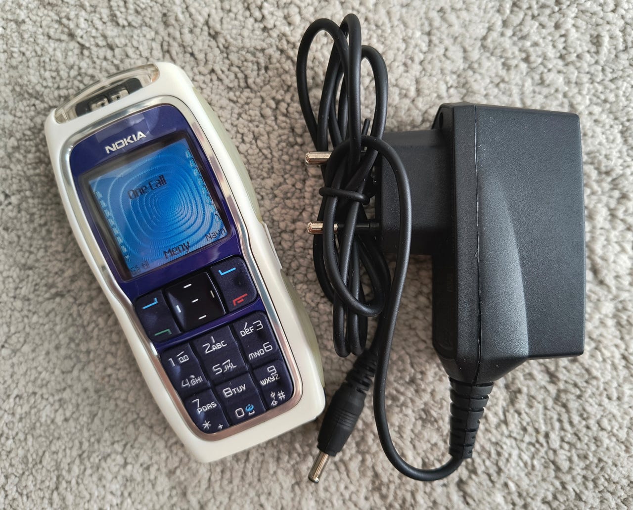 Nokia 3220 Hvit | FINN-torget