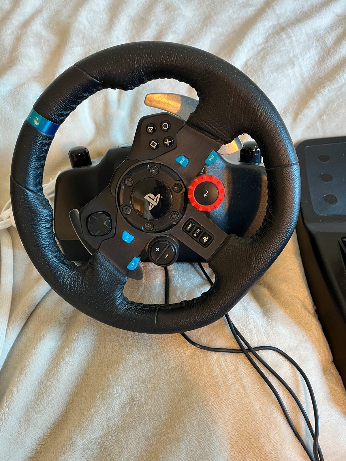Logitech g29 ratt og pedal | FINN-torget