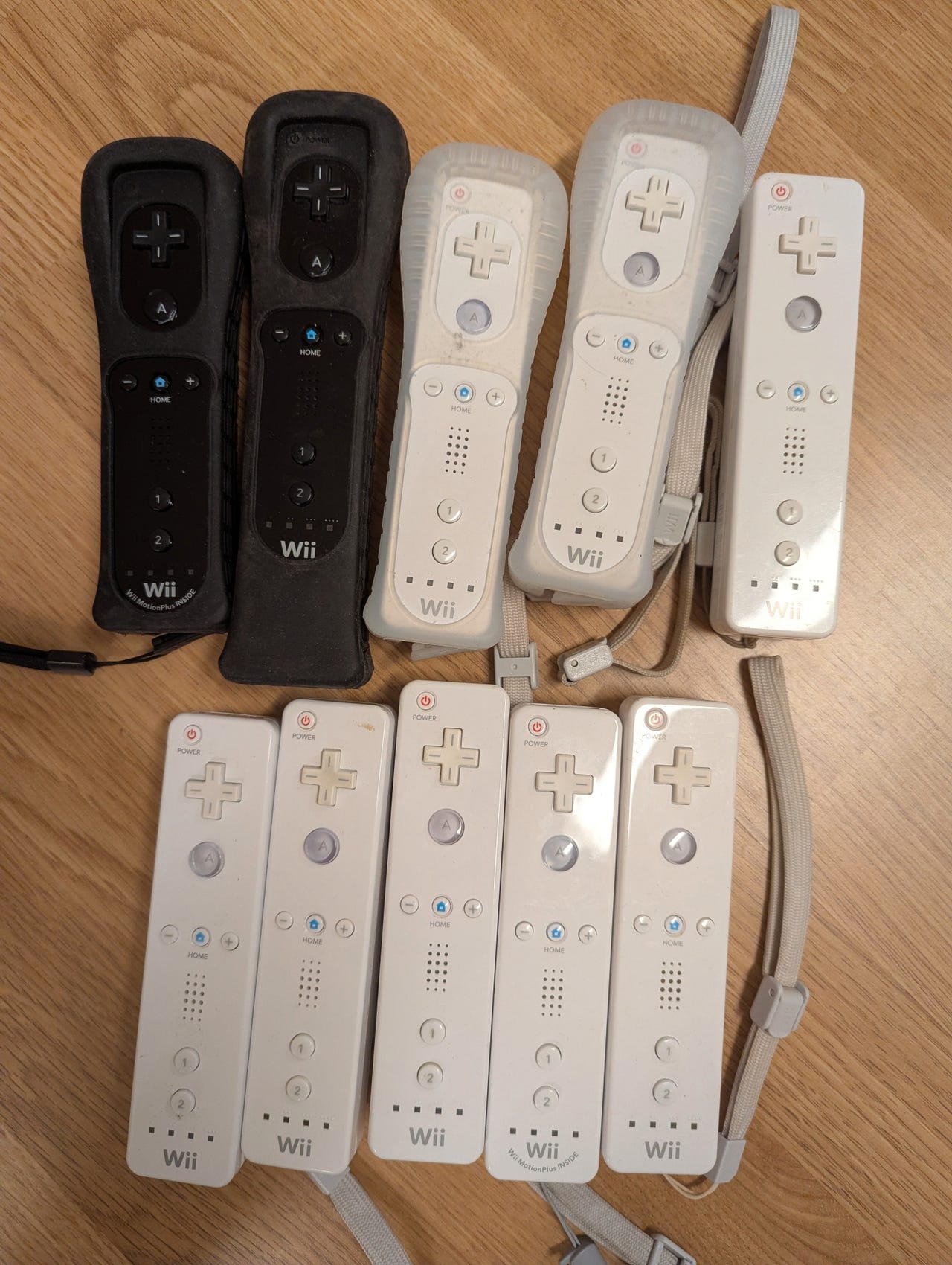 Wii remotes - Nintendo Wii | FINN-torget