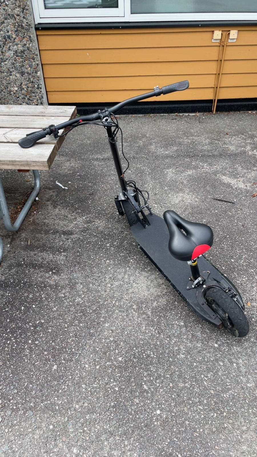 Momas s2 | FINN-torget