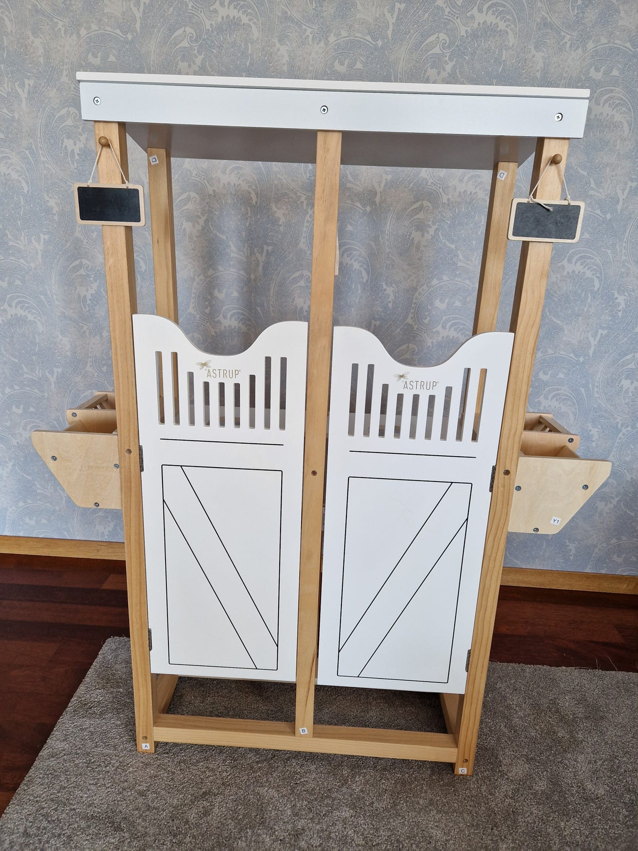 Astrup stall til kjepphester | FINN-torget