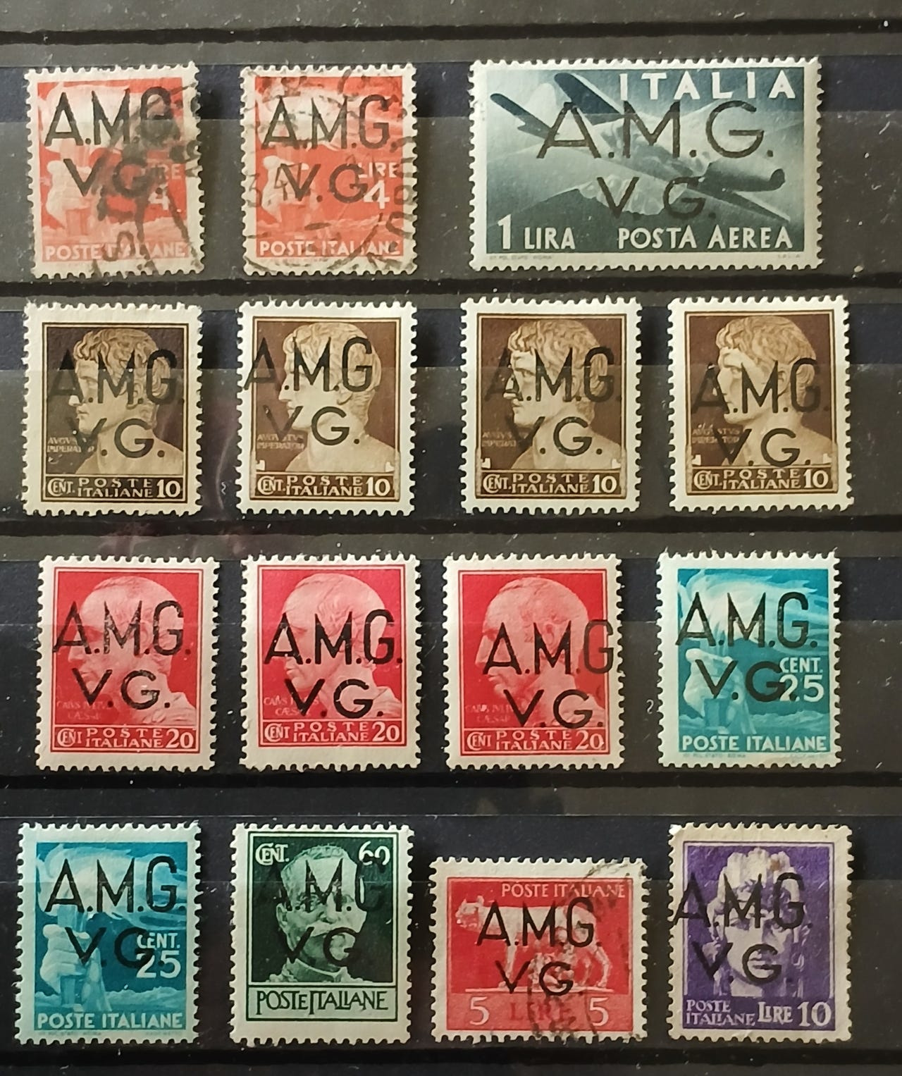 Frimerker ITALIA 1945*/o overtrykk A.M.G.V.G. | FINN-torget