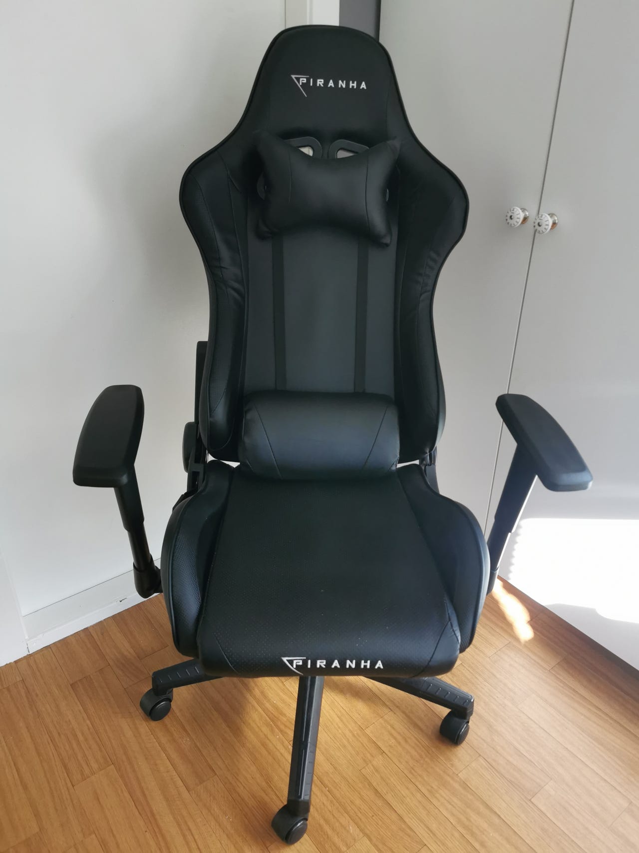 Gaming/Kontor stol Piranha | FINN-torget