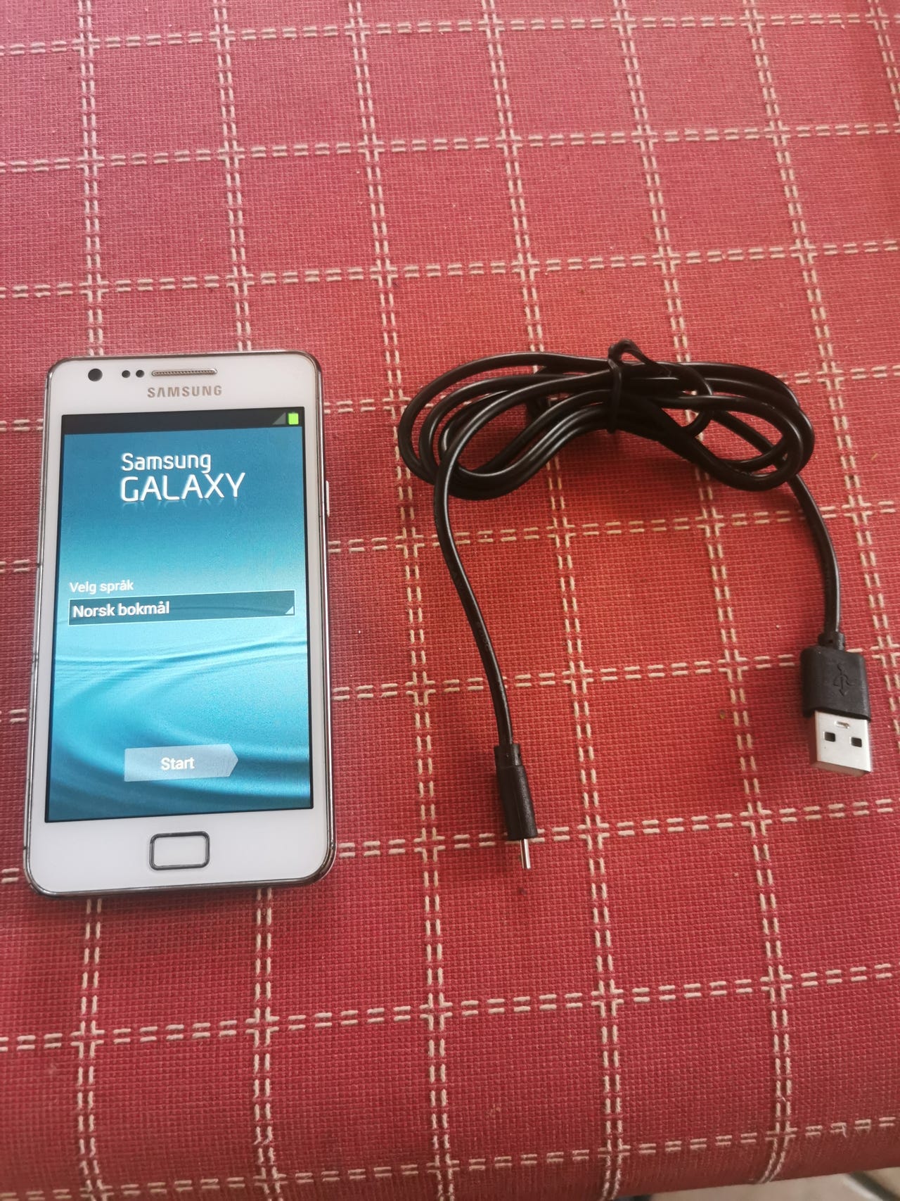 Samsung S2-GT-I9100 Vintage. | FINN-torget