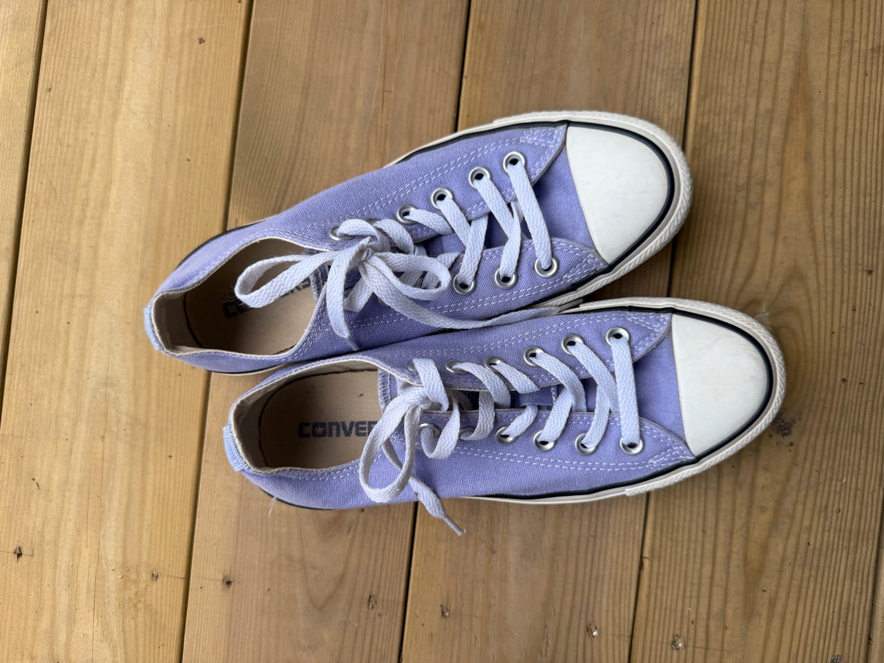 Converse 39 | FINN-torget