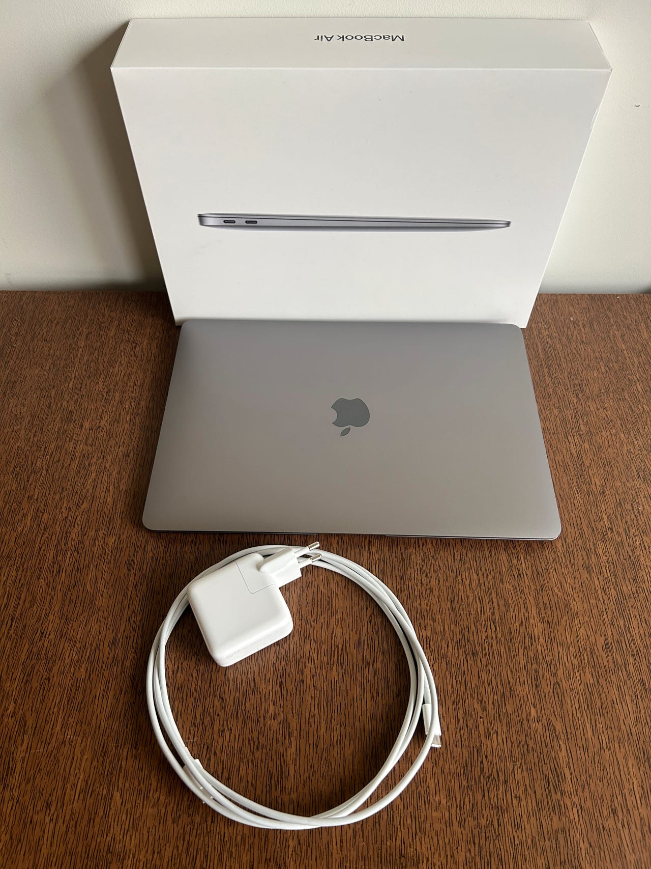 MacBook Air M1 16GB/256GB 8C CPU/7C GPU | FINN-torget